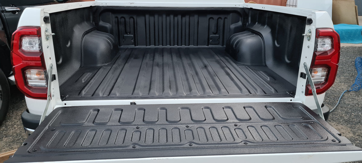 Spray your own tub liner – TrailBait